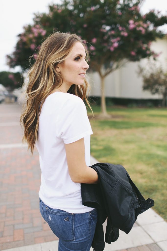 THE SECRET TO WEARING BASICS EFFORTLESSLY - Merrick's Art