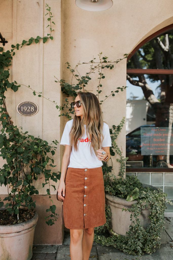 Fall Outfit Ideas for Warm Weather - Merrick's Art