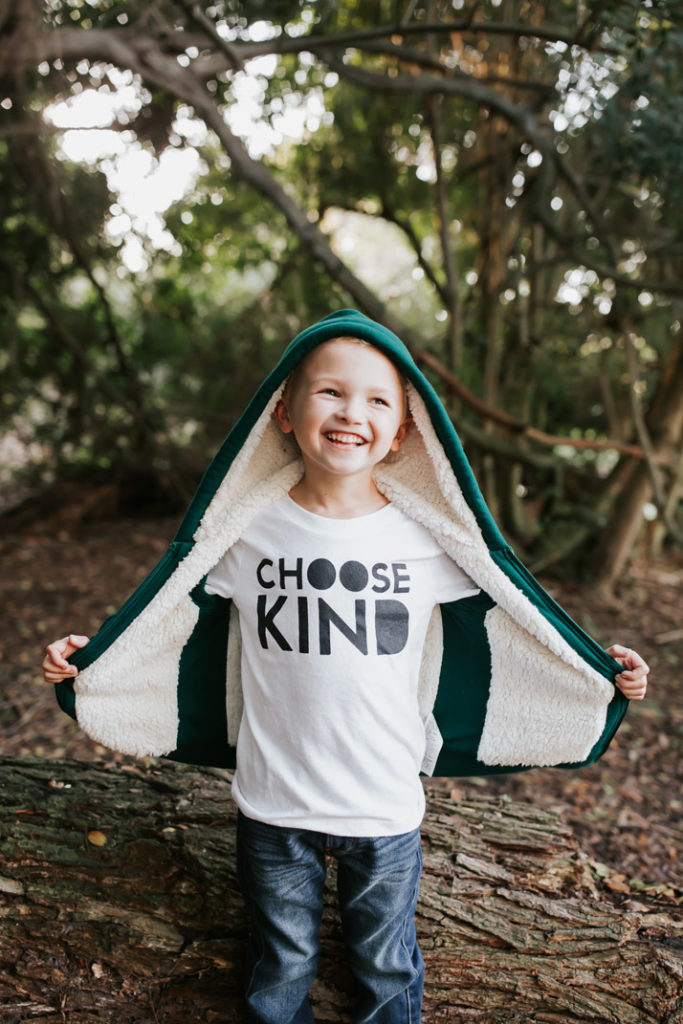 Service Ideas for Kids This Holiday Season (30 Ideas) - Merrick's Art