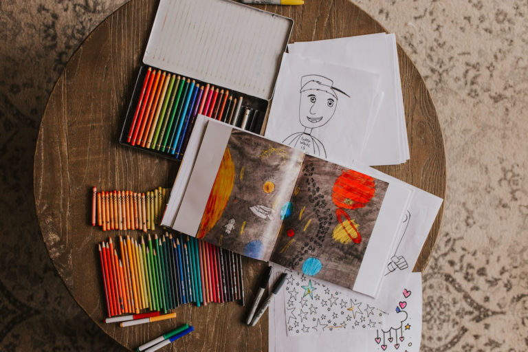 How to Make A Kids Art Book (And Get Rid of the Millions of Papers in ...