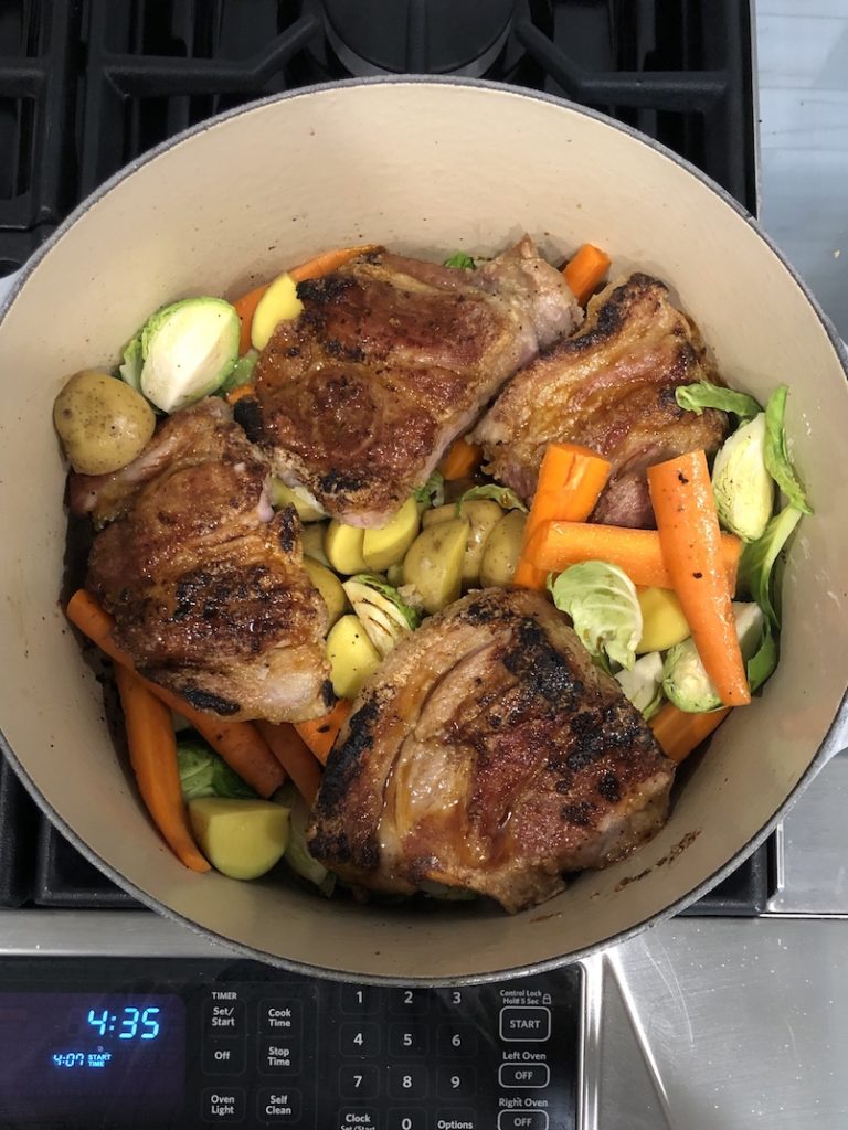 How To Host A Fall Themed Dinner + Some Inspiration - Merrick's Art