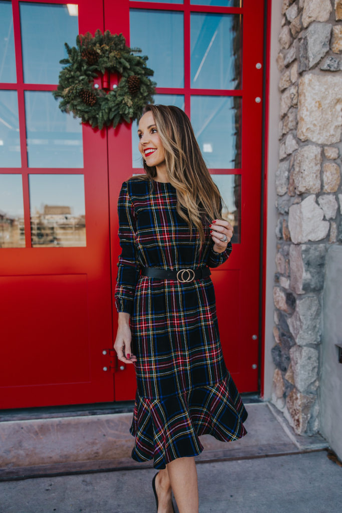 Elastic Waist + Ruffle Hem Dress Pattern (Christmas Dress) - Merrick's Art