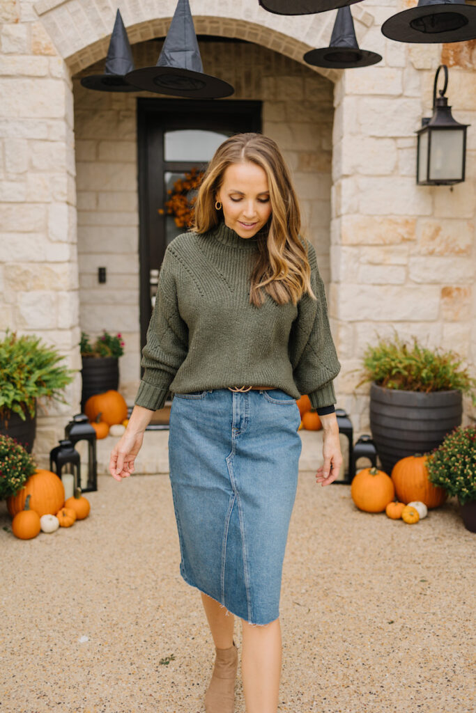 2 Cute Affordable Skirts for Fall - Merrick's Art