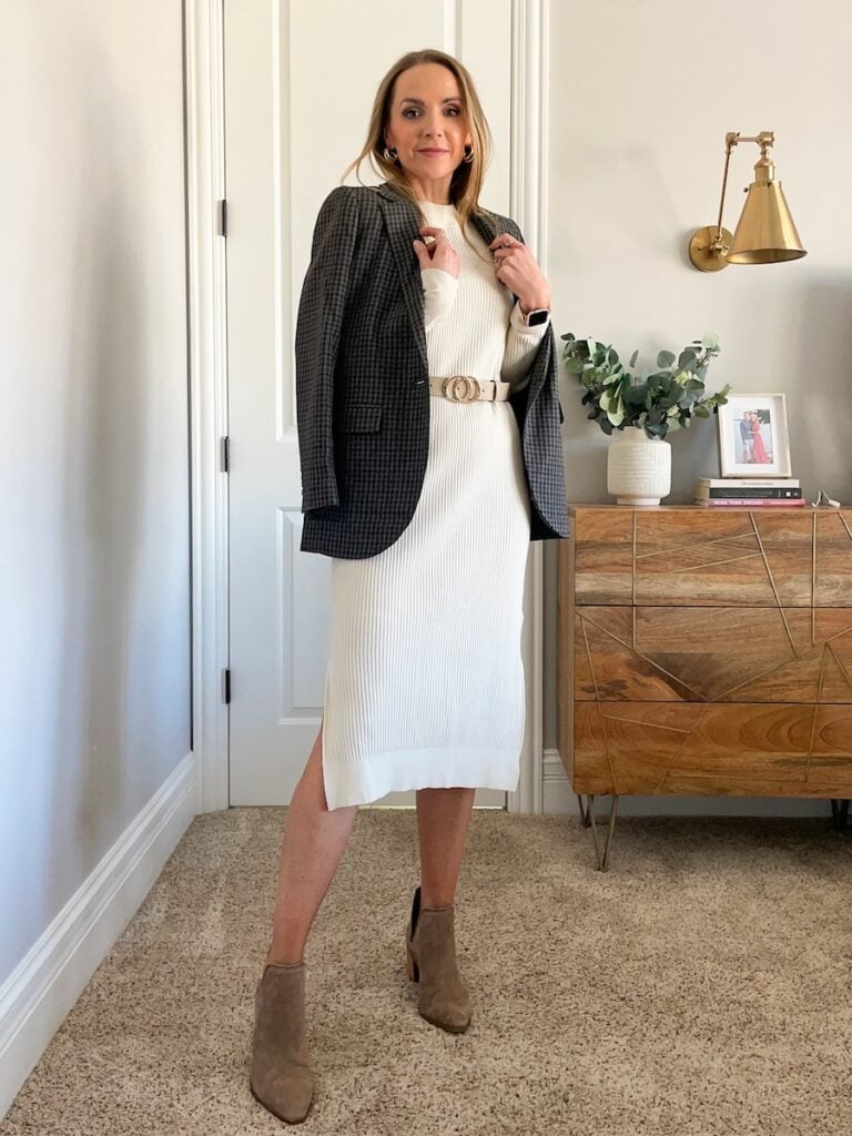 4 Patterned Blazer Outfit Ideas - Merrick's Art