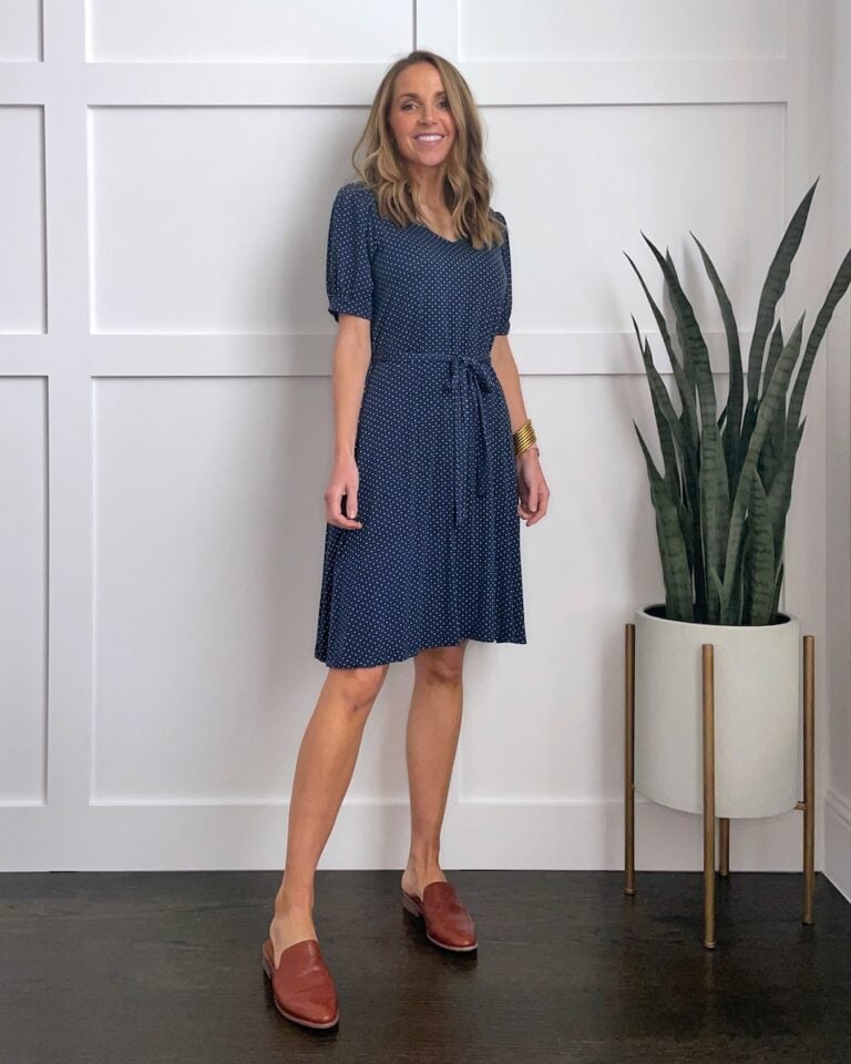 4 Ways to Wear Flat Mules Shoes - Merrick's Art