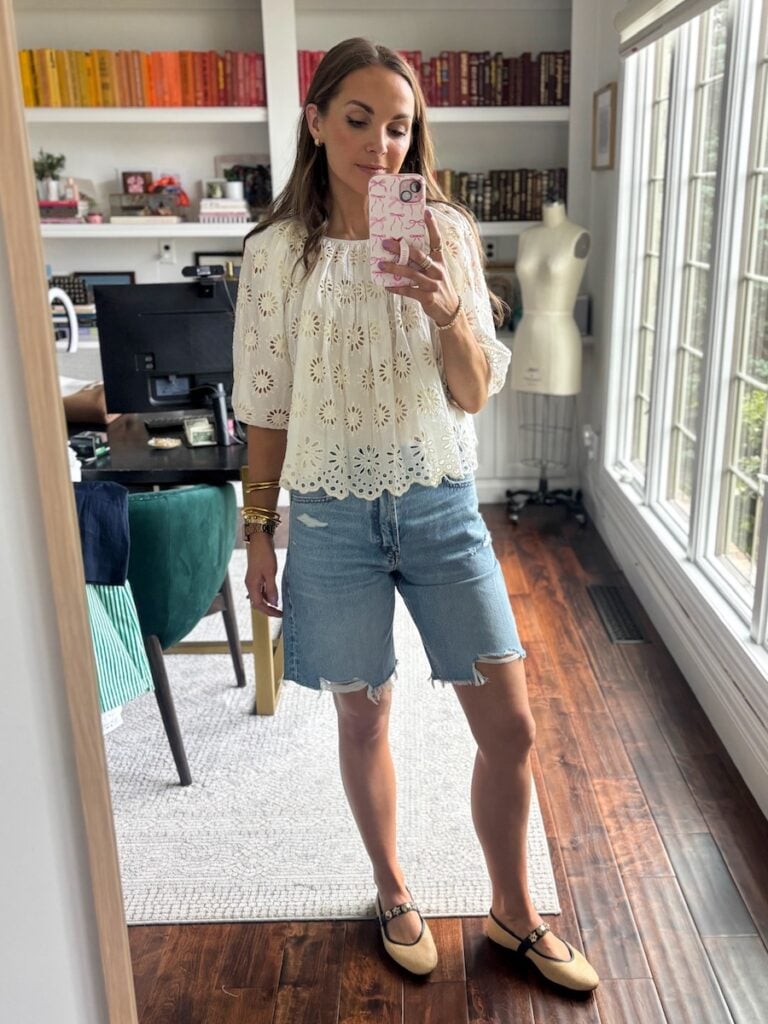 How to Wear Long Denim Shorts (+ Tons of Shorts Outfit ideas) - Merrick ...