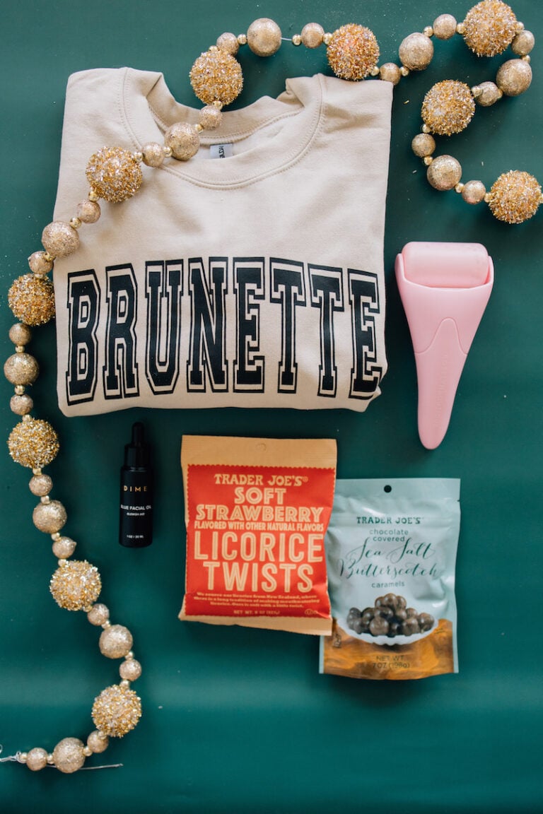 10 Gift Bundles for Everyone On Your List - Merrick's Art
