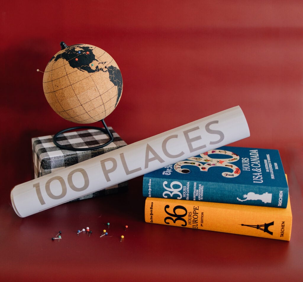 10 Gift Bundles for Everyone On Your List - Merrick's Art