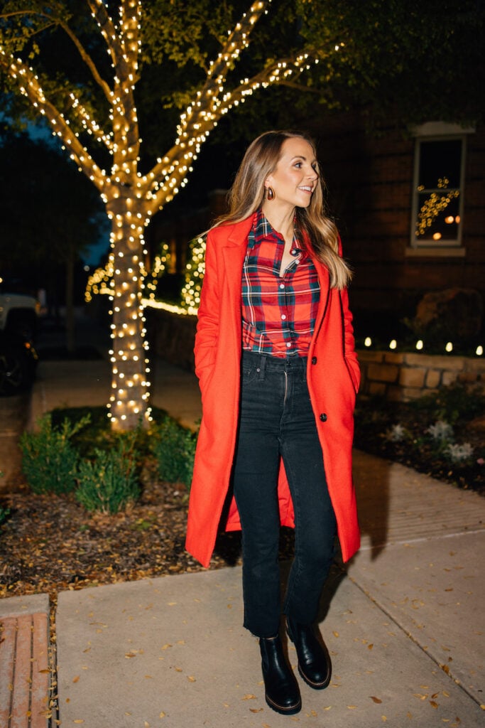 Casual Holiday Outfits: Holiday Style Guide - Merrick's Art