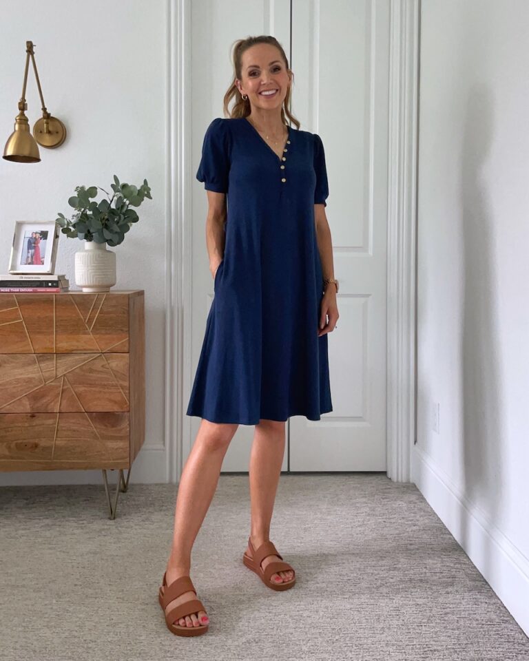 How to Wear The New Merrick White Collection Navy Ribbed Dress - Merrick's Art
