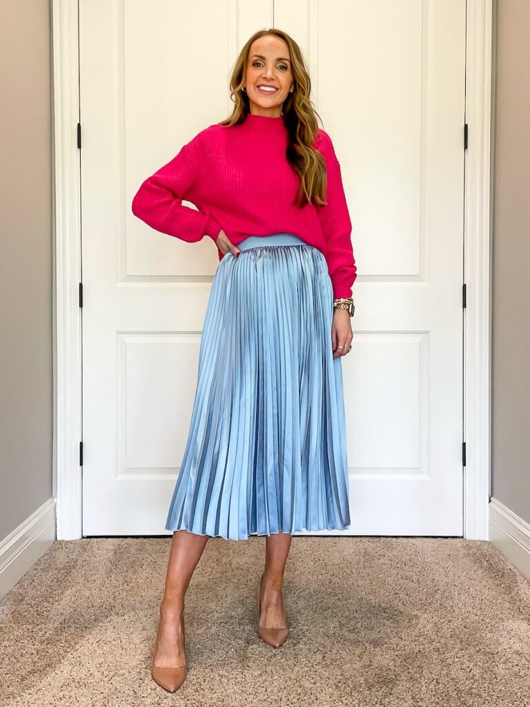 What Colors To Wear With Powder Blue - Merrick's Art