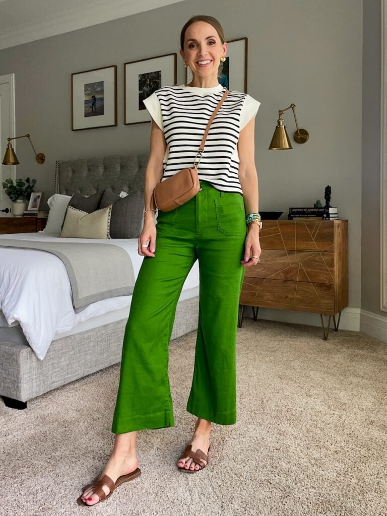 Better Than Basic Summer Mom Outfits - Merrick's Art