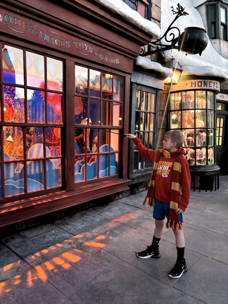 All About Our Orlando Spring Break Trip - Merrick's Art